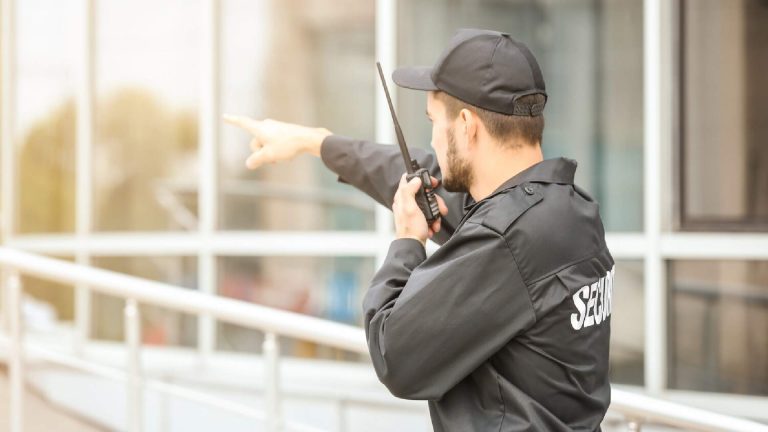 Security Guard in Dubai, UAE: Skills, Requirements & Salary